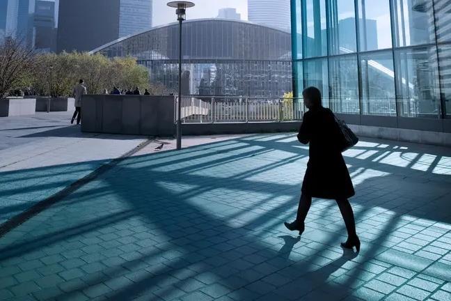 Cross Asset Investment Strategy - March 2025 | Amundi | Reference Hub